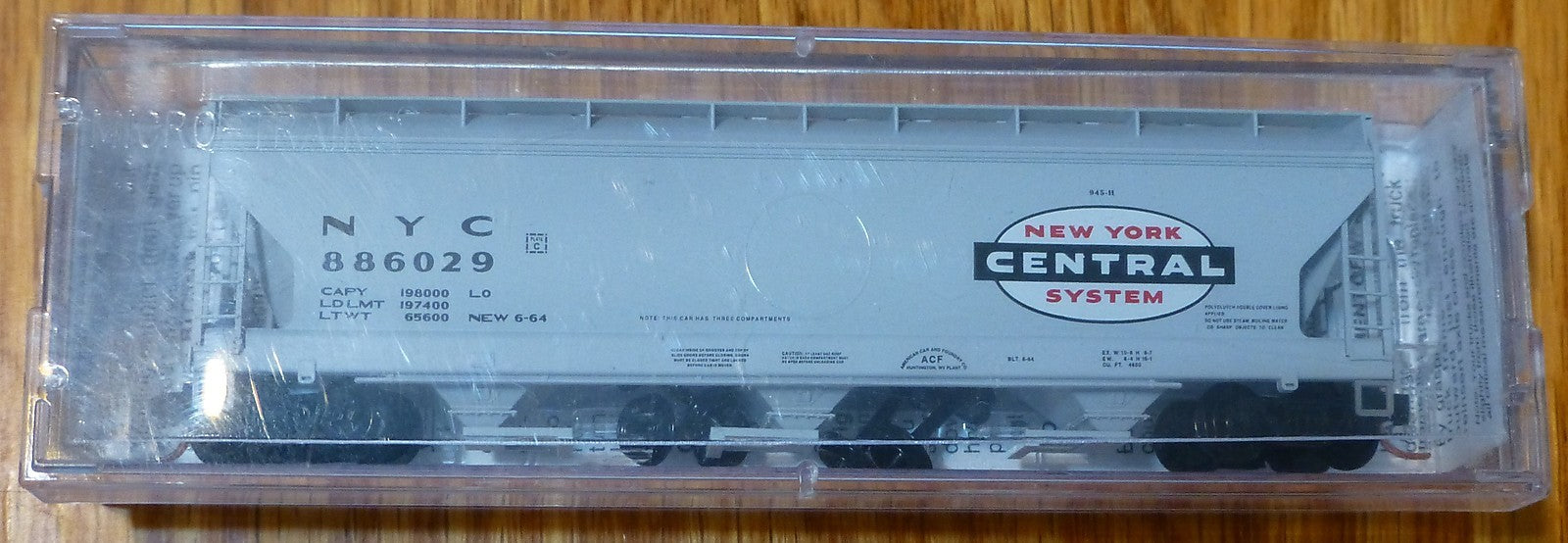 Micro-Trains Line #09300030 ACF 3-Bay Center Flow Hopper New York Cent ...